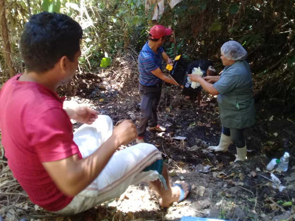 PRO-VIDA realiza muestreo de calidad del agua para consumo humano en ... PRO-VIDA realiza muestreo de calidad del agua para consumo humano en ...